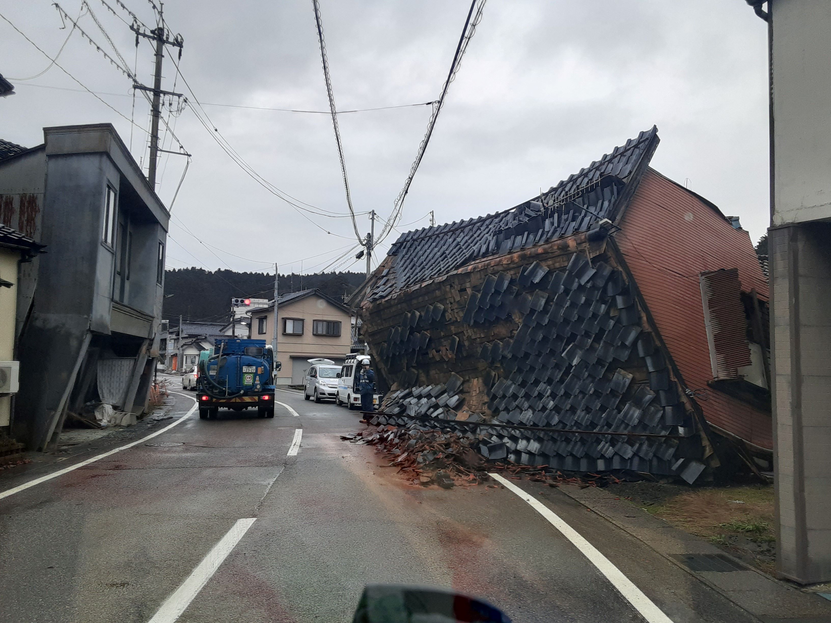 【能登半島地震被災地へ災害支援車を派遣】 | お知らせ | ニュース | 日東産業 | 福島市
